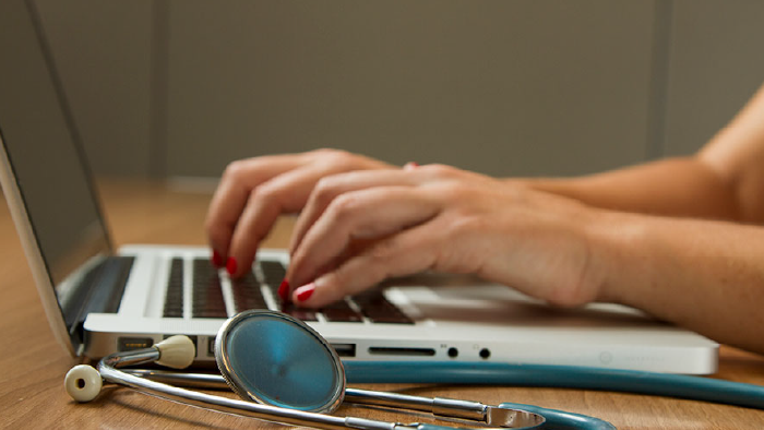 Definición y Caracterización de los Datos Clínicos | RSDUE